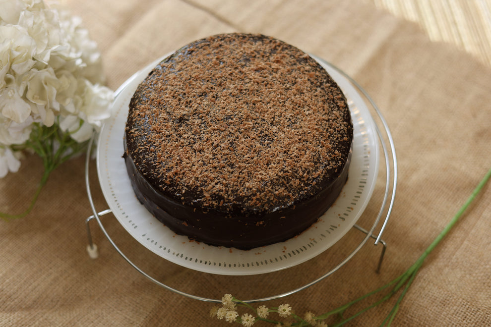 Chocolate Fudge Cake – Auntie Munaver's Dessert & Savory