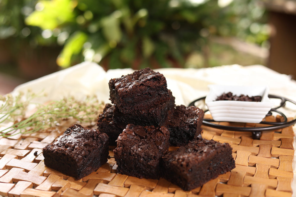 Chocolate Fudge Brownies – Auntie Munaver's Dessert & Savory