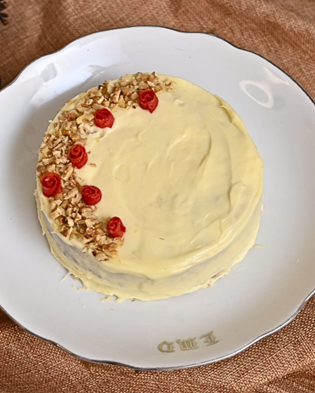 Carrot Cake – Auntie Munaver's Dessert & Savory